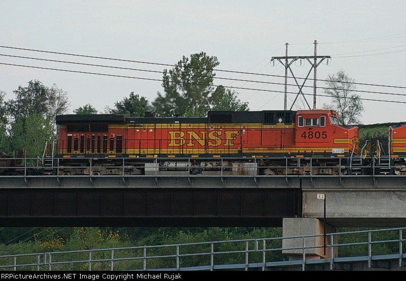BNSF 4805
